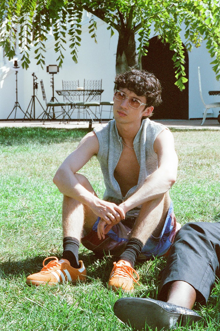 The Idol - Stars Belong to the World (E04) (2023) | ČSFD.cz