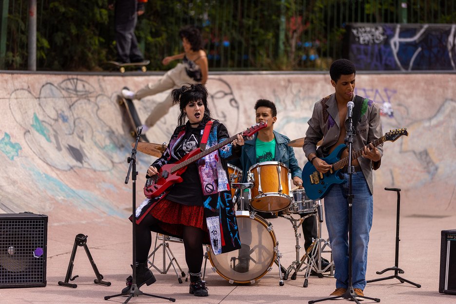 Zase 15 - s2 (S02E03) (2023) | ČSFD.cz