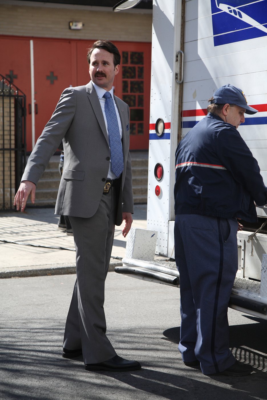 Zvláštní poldové - The Tape Delay (E07) (2009) | ČSFD.cz