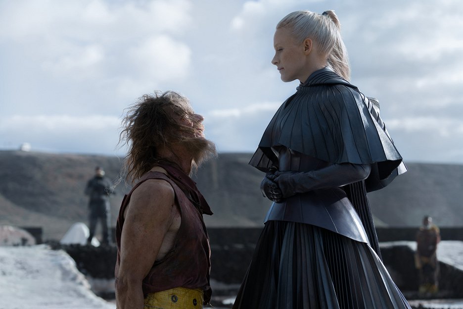 Nadace - Král a plebejec (S02E03) (2023) | ČSFD.cz