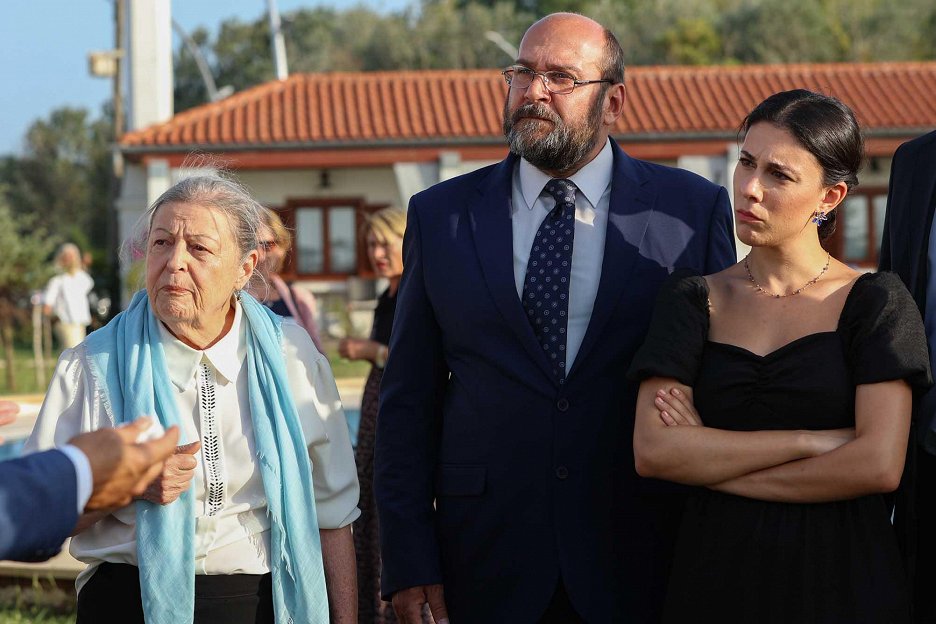 Kendi Düşen Ağlamaz - Aşktan öte yol yok (E08) (2023) | ČSFD.cz