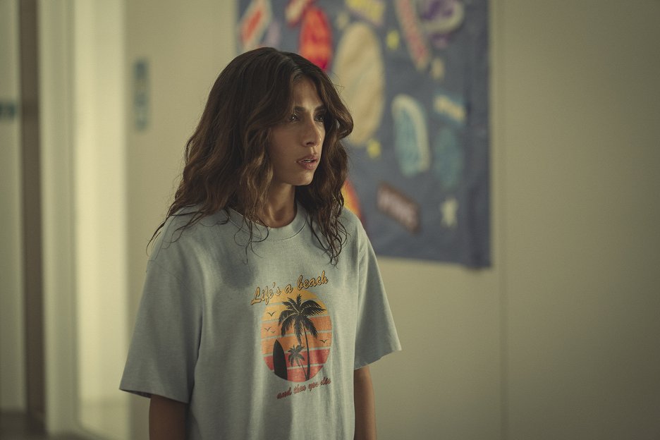 Kim jest Erin Carter? - Episode 2 (E02) (2023) | ČSFD.sk