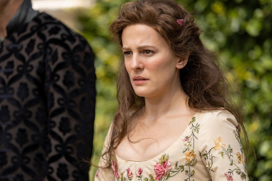 Veliká - The Bullet or the Bear (S03E01) (2023) | ČSFD.cz