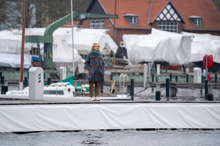 Fritzie - Der Himmel muss warten - Auf die Zukunft (S04E06) (2023 ...