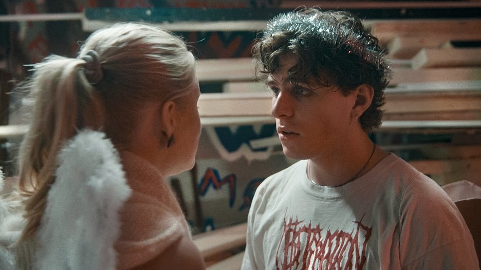 VGS - Ingen dekning (S02E07) (2023) | ČSFD.cz