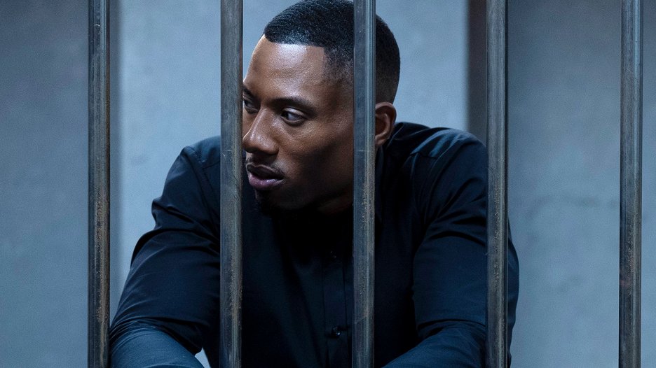 All the Queen's Men - Danger, Danger (S02E19) (2023) | ČSFD.cz