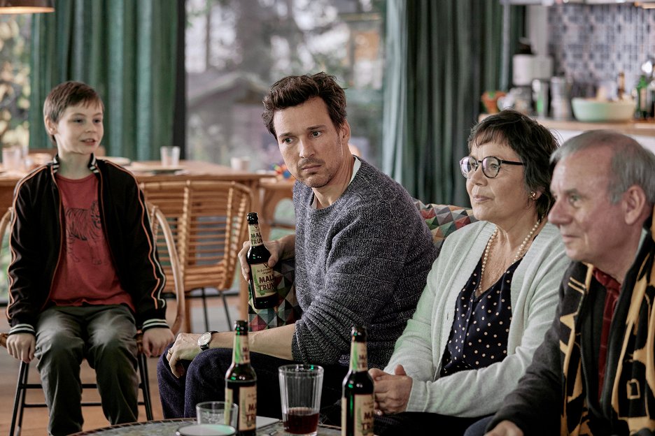 Víkendoví rebelové (2023) | ČSFD.cz