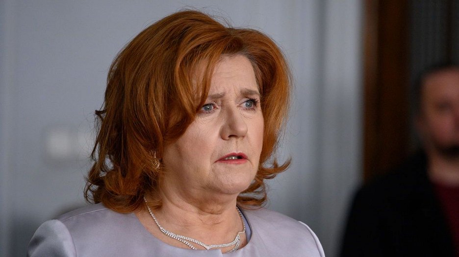 Barwy szczęścia - Episode 174 (S13E174) (2020) | ČSFD.cz