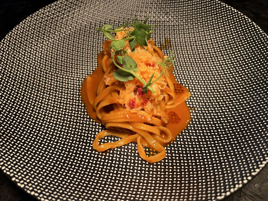 Manu a Matěj na horách - Po stopách ledových mužů (E02) (2023) | ČSFD.cz