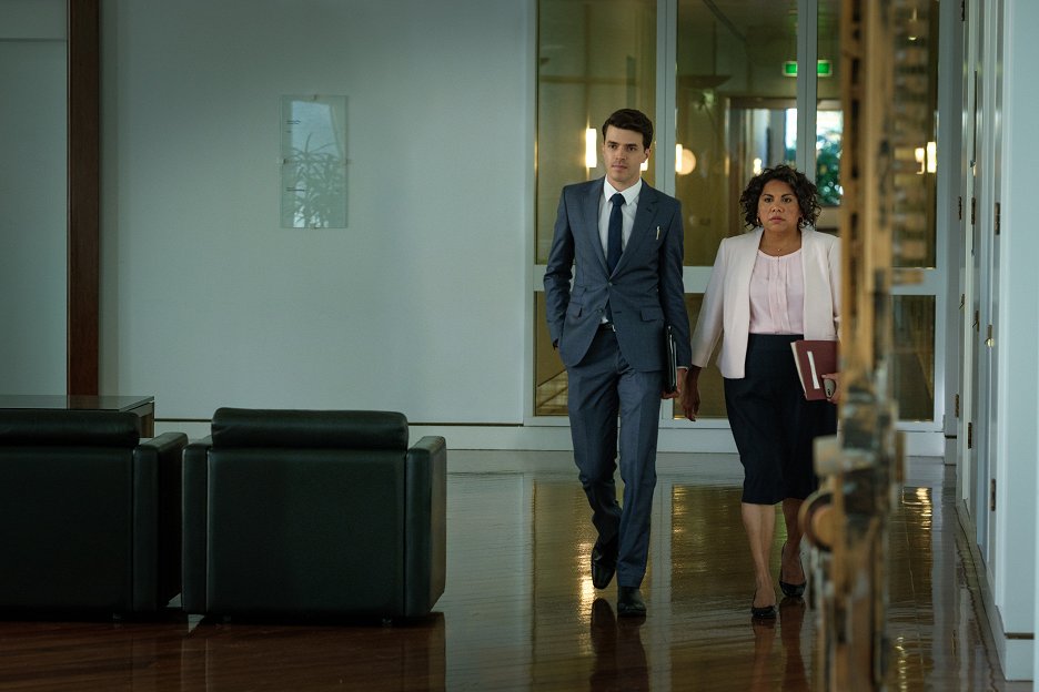 Total Control - Episode 2 (S01E02) (2019) | ČSFD.cz