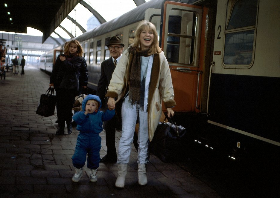 Diese Drombuschs - Die manipulierte Chance (S02E05) (1985) | ČSFD.cz