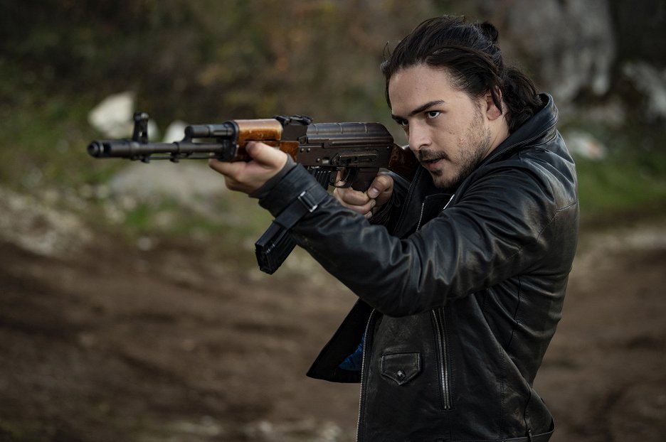 Besa - Episode 10 (S02E10) (2021) | ČSFD.cz