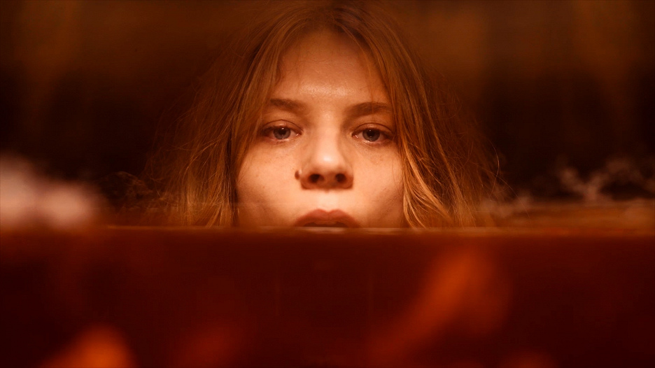 Love Is a Dog from Hell (2021) | ČSFD.cz