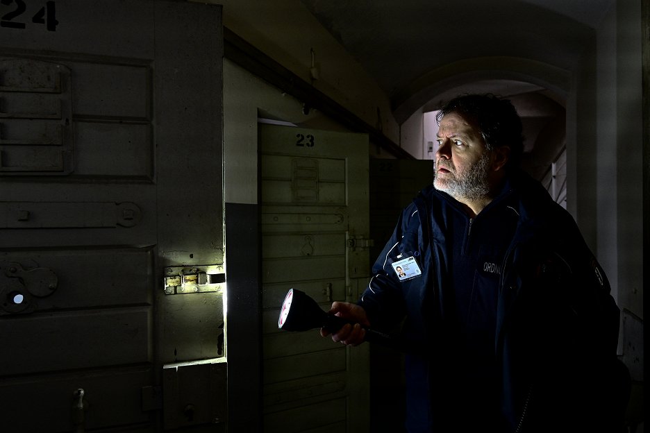 Jenseits der Spree - Adrenalin (S03E06) (2023) | ČSFD.cz