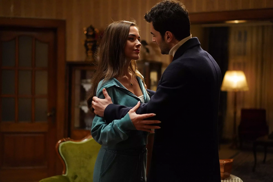 Tuzak - Episode 13 (E13) (2023) | ČSFD.cz