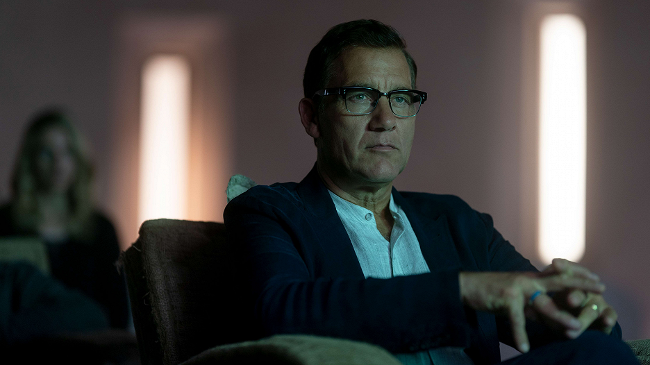 Vražda na samém konci světa - Stříbrná laň (E02) (2023) | ČSFD.cz