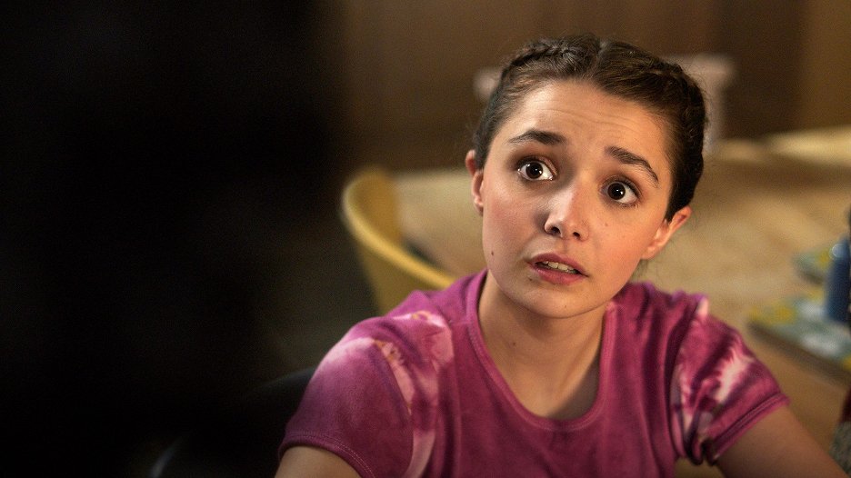 A Kind of Spark - Juniper (S01E02) (2023) | ČSFD.cz