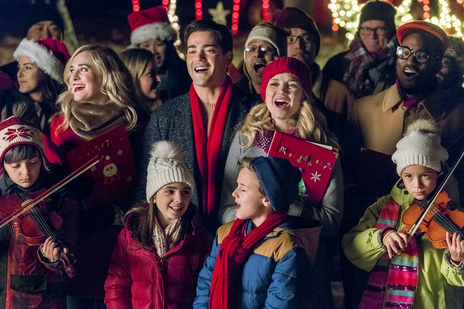 Christmas Next Door (2017) | ČSFD.cz