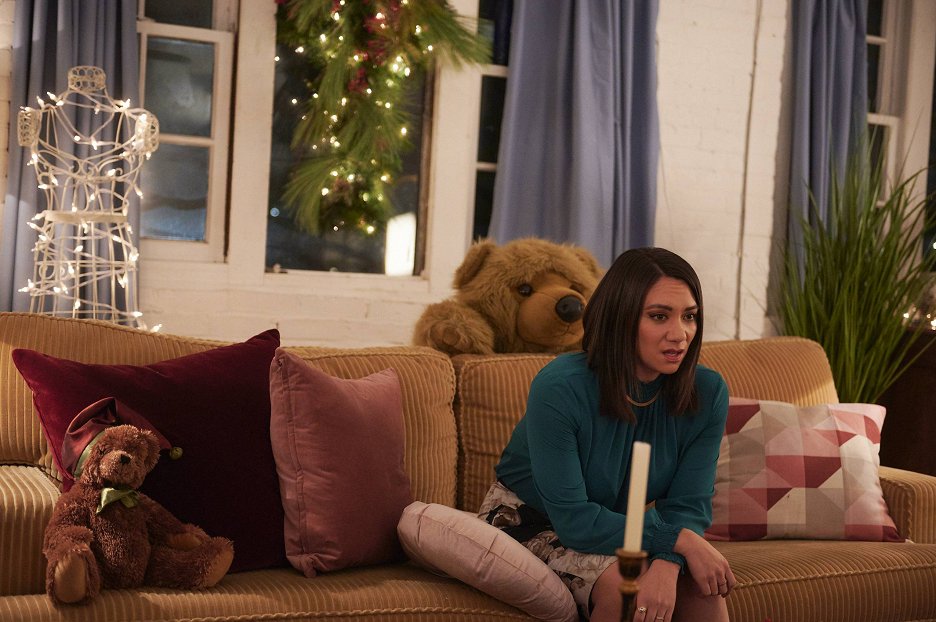 A Christmas Masquerade (2022) | ČSFD.cz