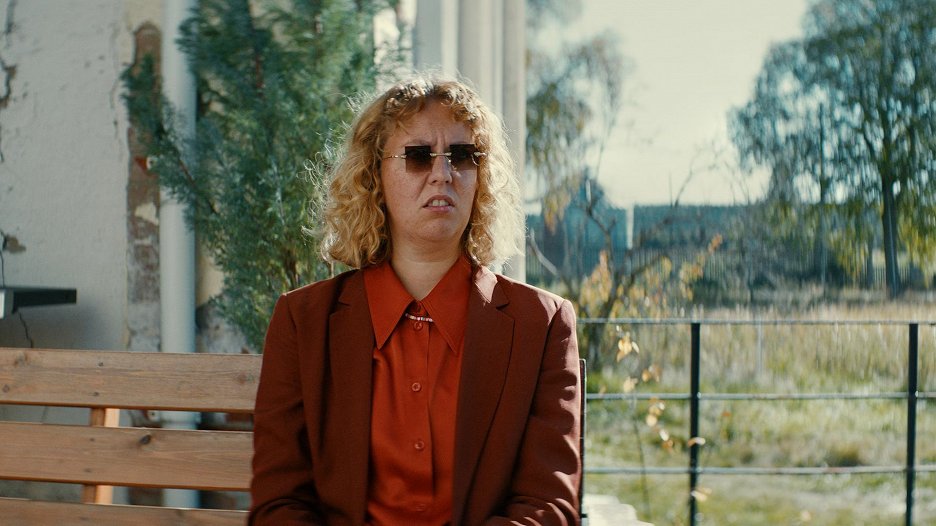 Dummedag - Verdens beste verden (E06) (2023) | ČSFD.cz