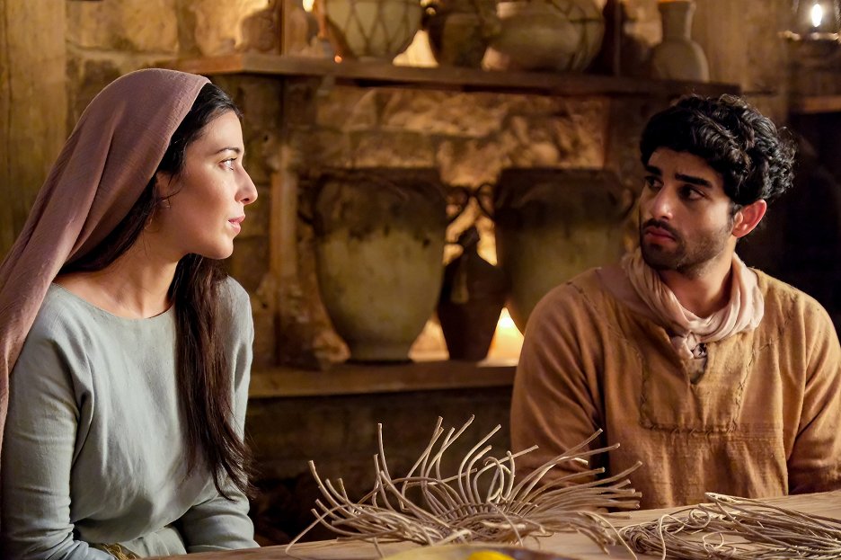 Vyvolený - Uši na počúvanie (S03E07) (2022) | ČSFD.sk