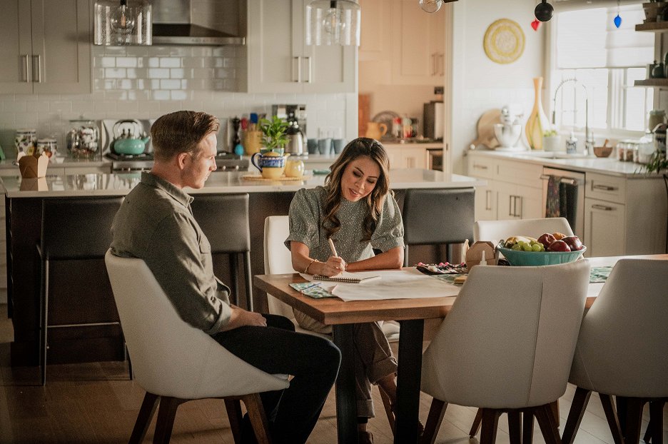 Modeled with Love (2023) | ČSFD.cz