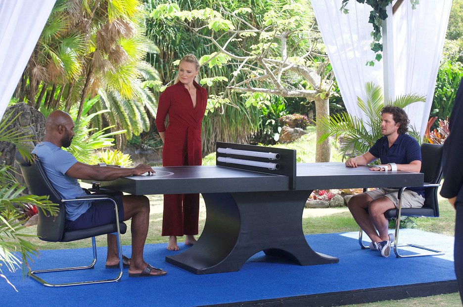 Us or Them (2023) | ČSFD.cz