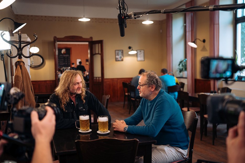 Příběhy starých hospod - Jižní Morava (S02E06) (2024) | ČSFD.cz