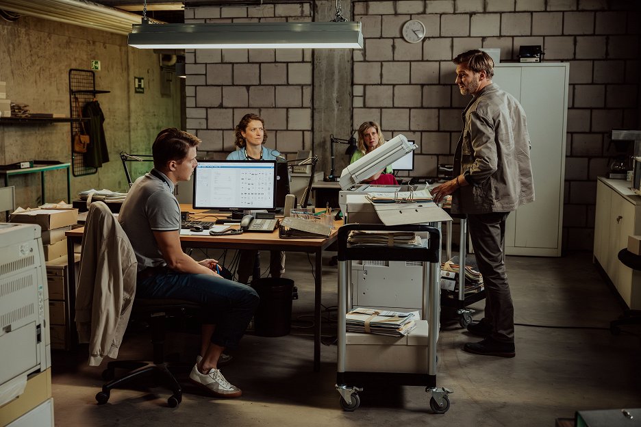 Die Neue und der Bulle – Ein Duisburg-Krimi - Plötzlich Bulle (E01 ...