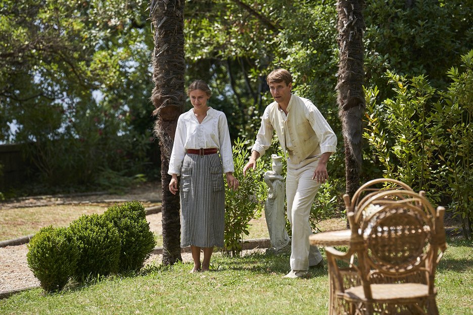 Louisa Binder | Galerie - Z filmu | ČSFD.cz