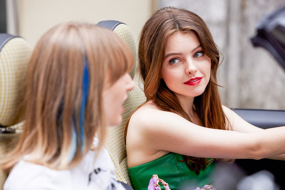 Biester - Episode 1 (E01) (2024) | ČSFD.cz