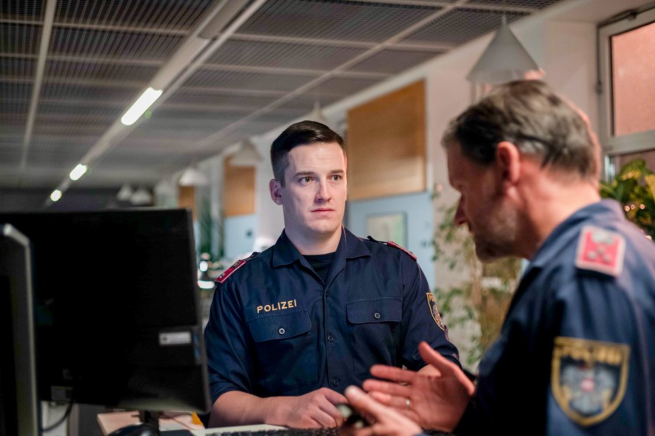 Biester - Episode 2 (E02) (2024) | ČSFD.cz