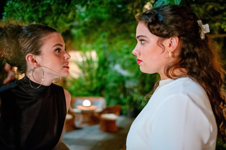 Biester - Episode 8 (E08) (2024) | ČSFD.cz