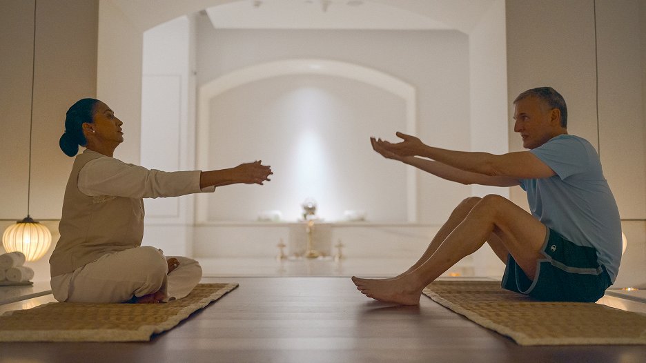 Nakrmte někdo Phila - Washington, D.C. (S07E02) (2024) | ČSFD.cz