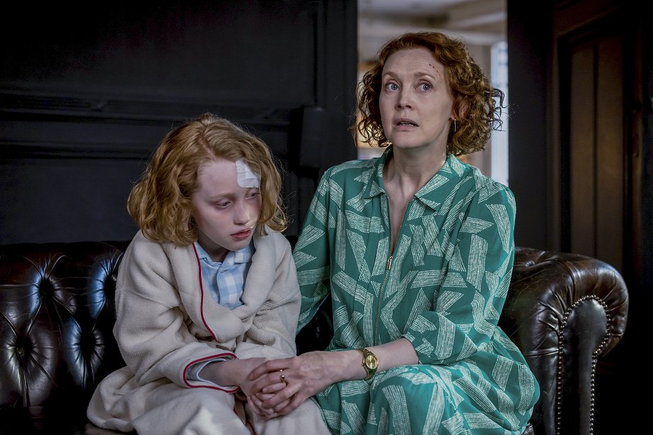 Hidden Assets - Episode 6 (S02E06) (2023) | ČSFD.cz