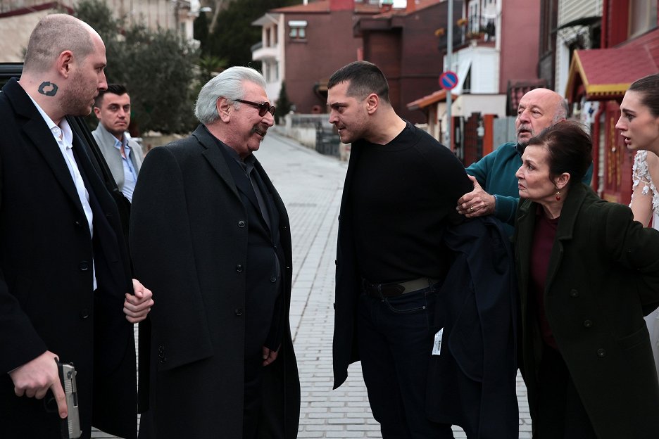 Laçin Ceylan | ČSFD.cz