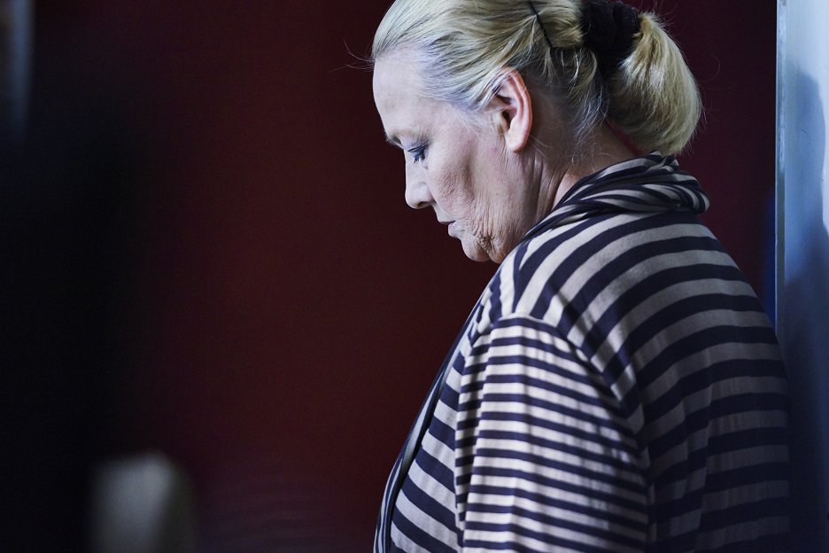 Nevinné lži - Moje pravda (S02E04) (2014) | ČSFD.cz