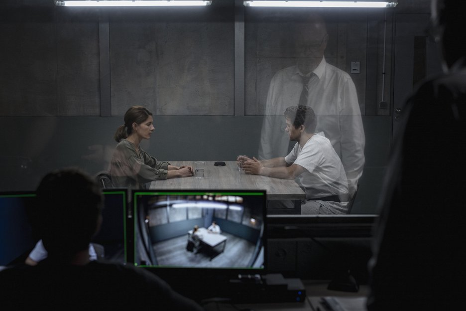 Agent Hamilton - Epizoda 8 (S01E08) (2020) | Galerie - Z epizody | ČSFD.cz