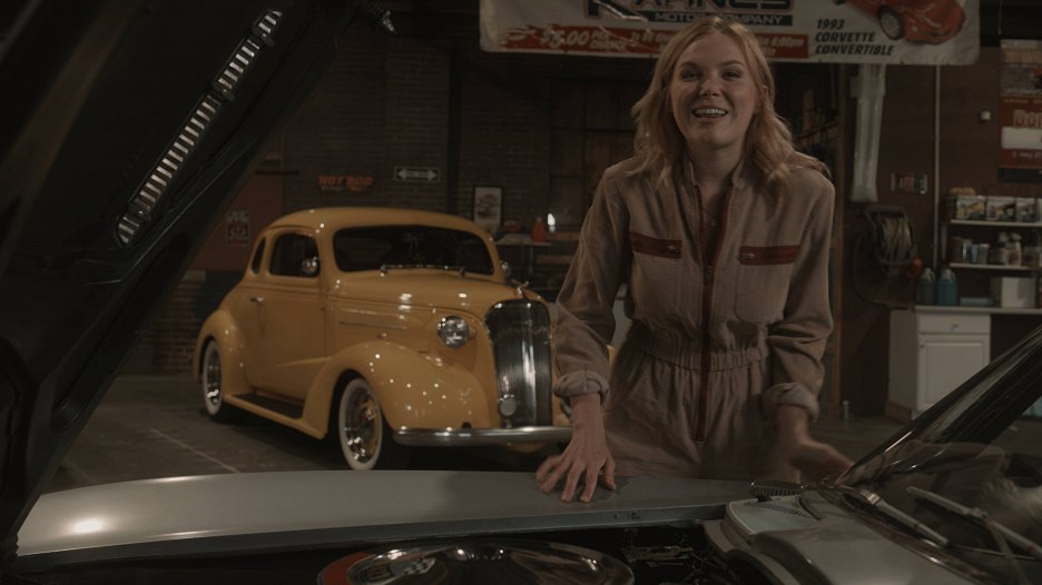 Love's Fast Lane (2023) | ČSFD.cz