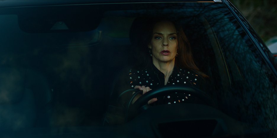 Exit - Exit! (S03E08) (2023) | ČSFD.cz