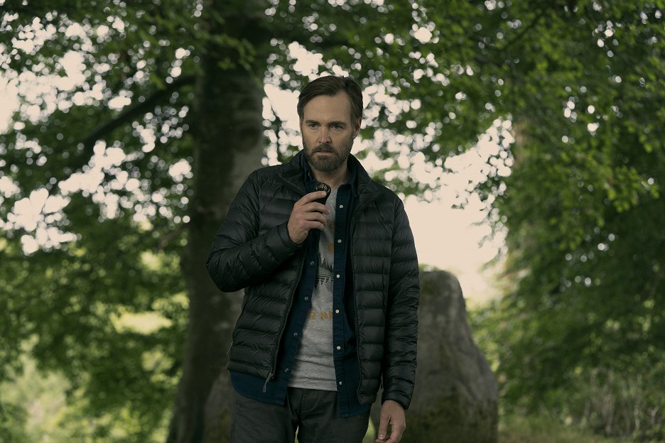 Bodkin - Skutečná záhada (E01) (2024) | ČSFD.cz