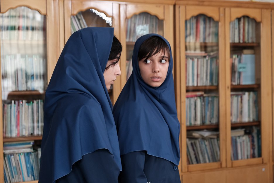 Madar Basteh (2023) | ČSFD.cz