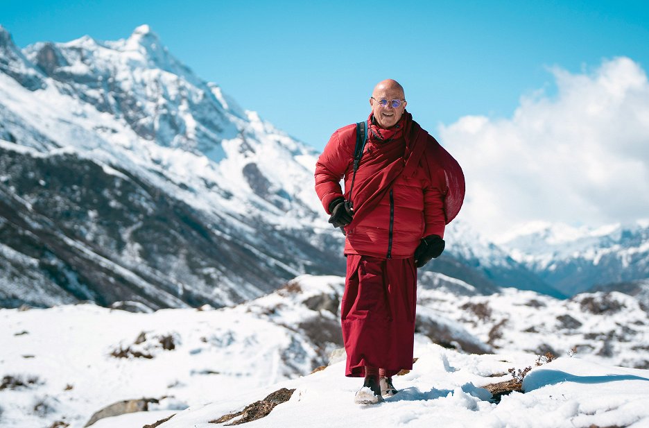 Bhutan, unterwegs mit Matthieu Ricard (2022) | ČSFD.cz