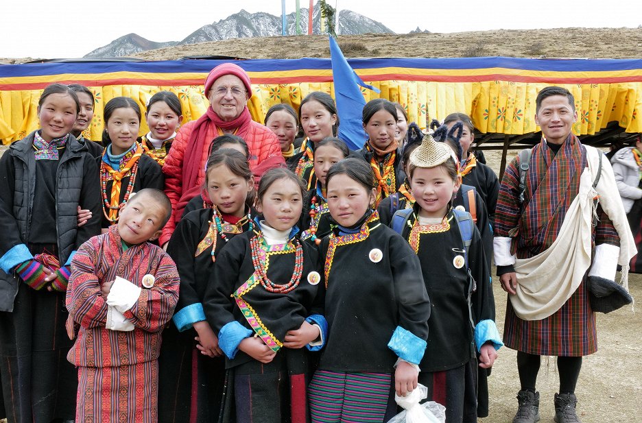 Bhutan, unterwegs mit Matthieu Ricard (2022) | ČSFD.cz