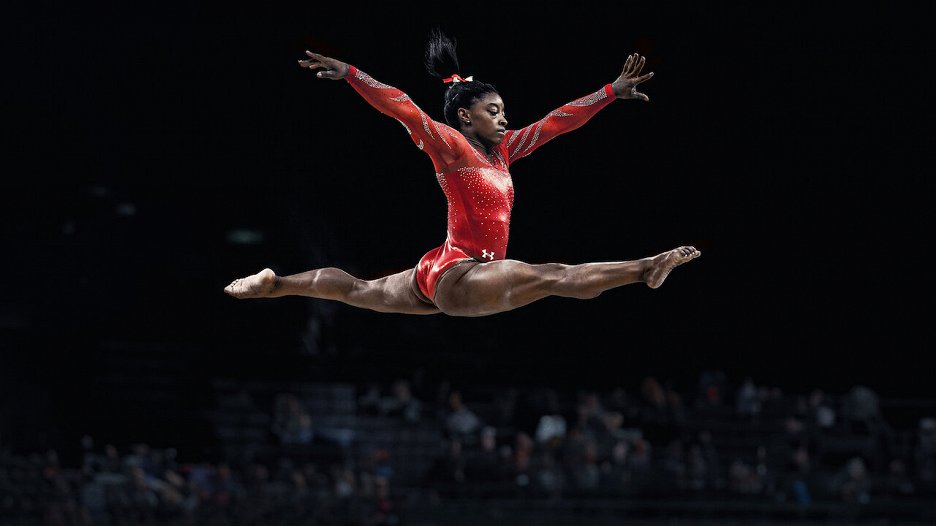 Simone Biles se zvedá (2024) | ČSFD.cz