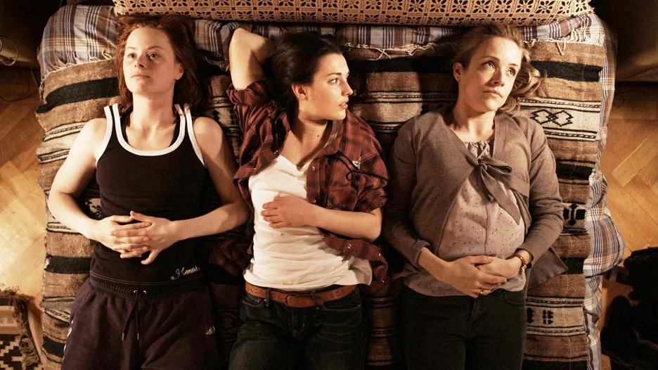 Hjem - Episode 4 (S01E04) (2012) | ČSFD.cz