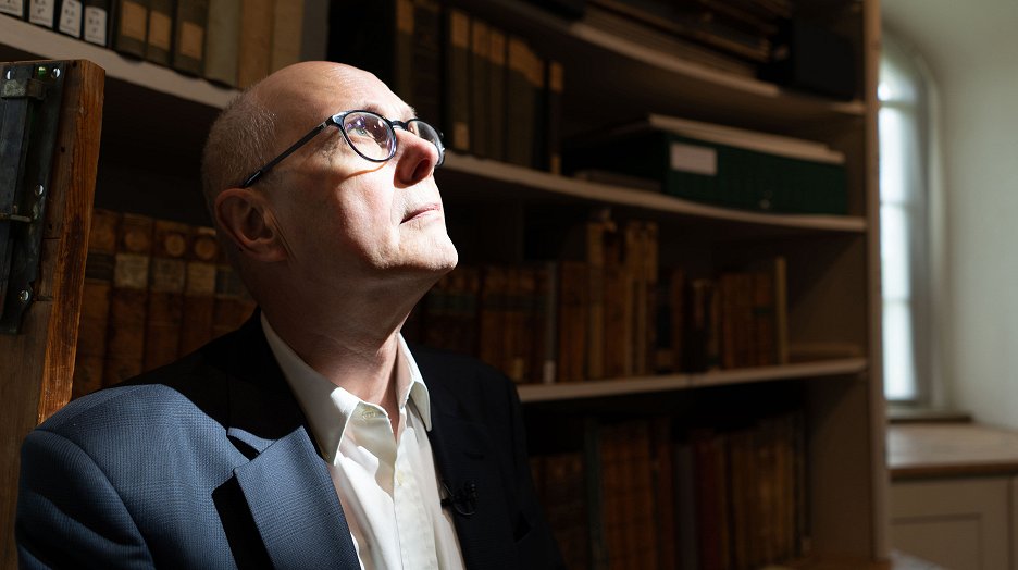 Die Bibliothek brennt (2024) | ČSFD.cz