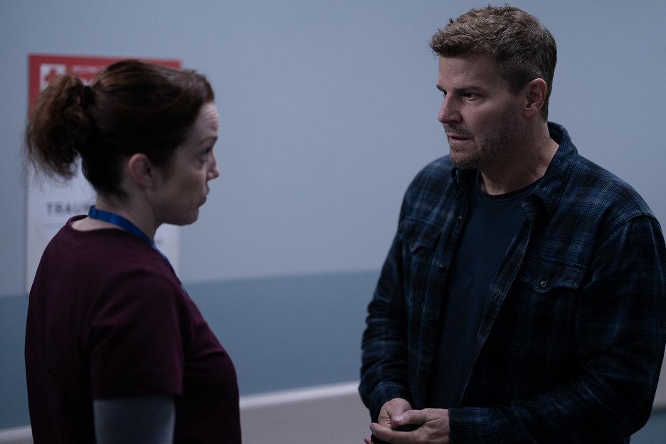 Beth Curry | ČSFD.cz