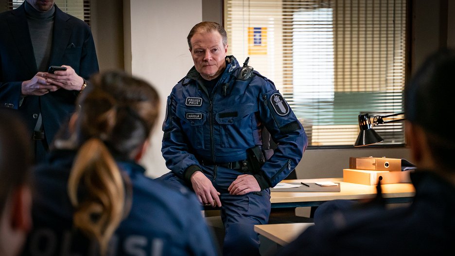 Roba - Mellakka (S06E01) (2024) | ČSFD.cz