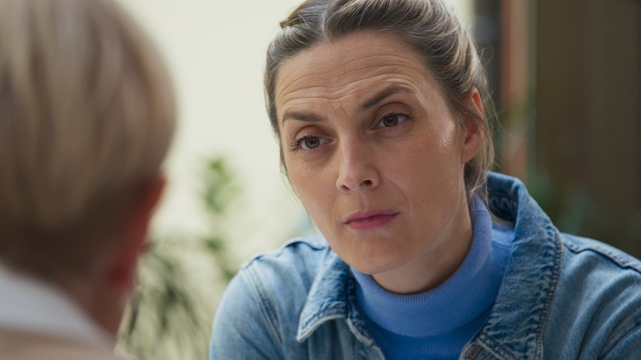 Naše lázně - Bělohrad (E06) (2024) | ČSFD.cz